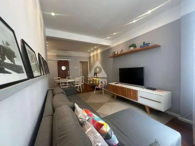Apartamento para Venda em Rio de Janeiro/RJ Copacabana 3 Quartos