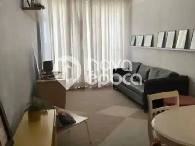 Apartamento para Venda em Rio de Janeiro/RJ Copacabana 3 Quartos