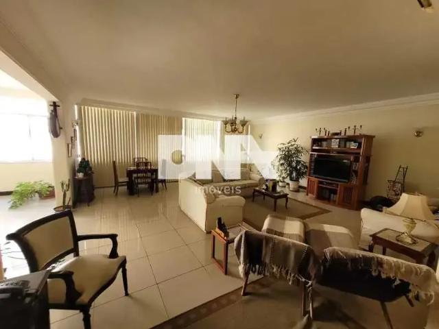 Apartamento para Venda em Rio de Janeiro/RJ Copacabana 3 Quartos