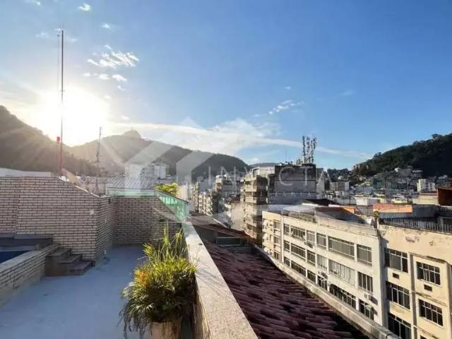 Apartamento para Venda em Rio de Janeiro/RJ Copacabana 3 Quartos