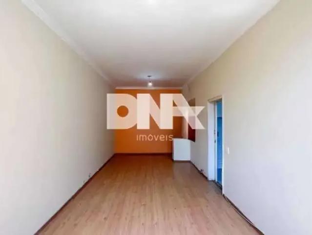 Apartamento para Venda em Rio de Janeiro/RJ Copacabana 3 Quartos