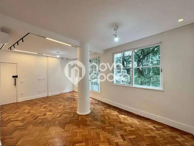 Apartamento para Venda em Rio de Janeiro/RJ Copacabana 3 Quartos