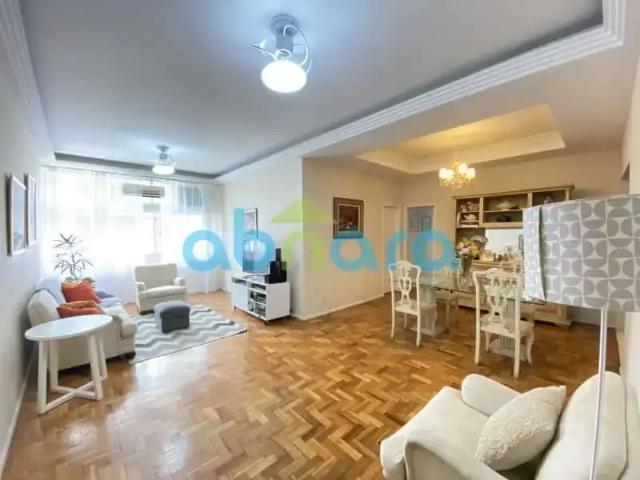 Apartamento para Venda em Rio de Janeiro/RJ Copacabana 3 Quartos