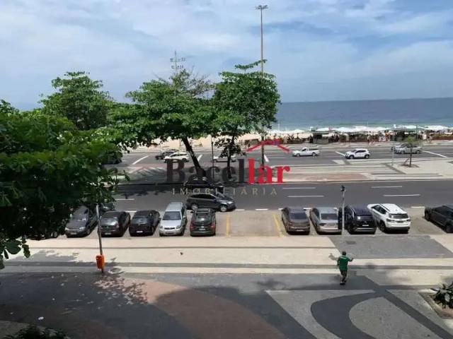 Apartamento para Venda em Rio de Janeiro/RJ Copacabana 3 Quartos