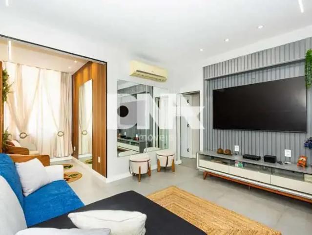 Apartamento para Venda em Rio de Janeiro/RJ Copacabana 3 Quartos