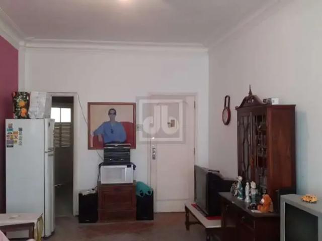 Apartamento para Venda em Rio de Janeiro/RJ Copacabana 3 Quartos