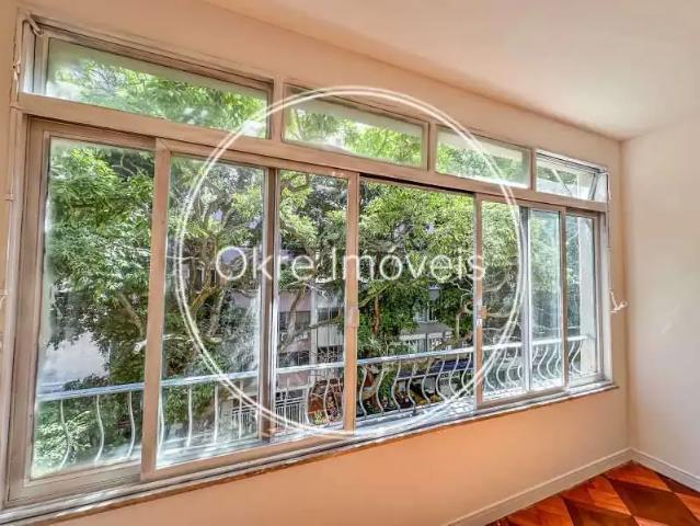 Apartamento para Venda em Rio de Janeiro/RJ Copacabana 3 Quartos