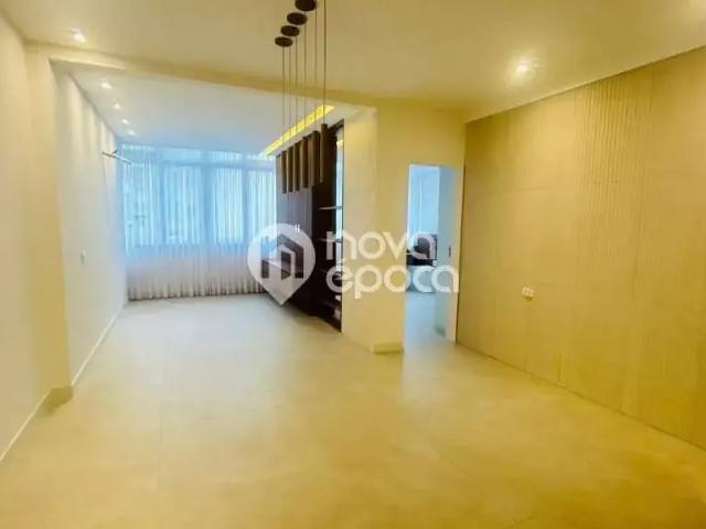Apartamento para Venda em Rio de Janeiro/RJ Copacabana 3 Quartos