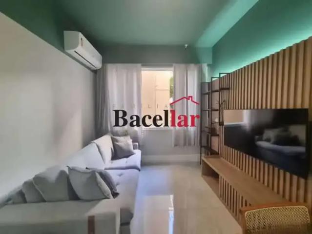 Apartamento para Venda em Rio de Janeiro/RJ Copacabana 3 Quartos