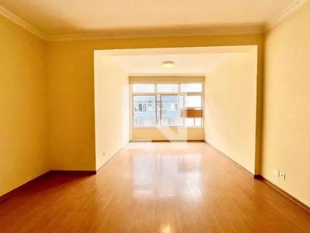 Apartamento para Venda em Rio de Janeiro/RJ Copacabana 3 Quartos