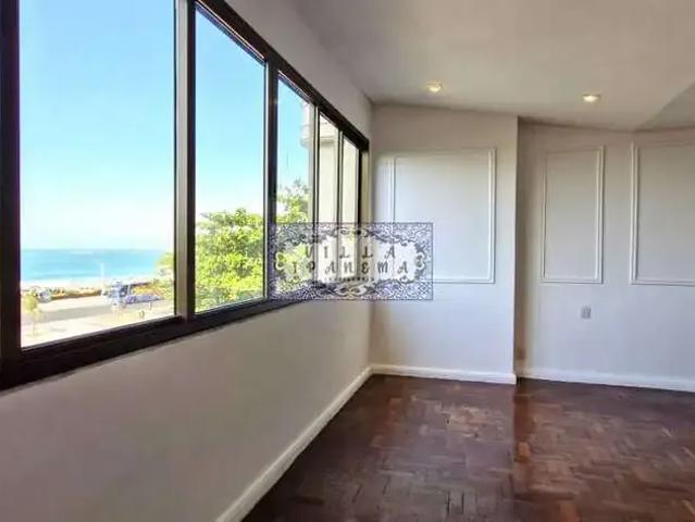Apartamento para Venda em Rio de Janeiro/RJ Copacabana 3 Quartos