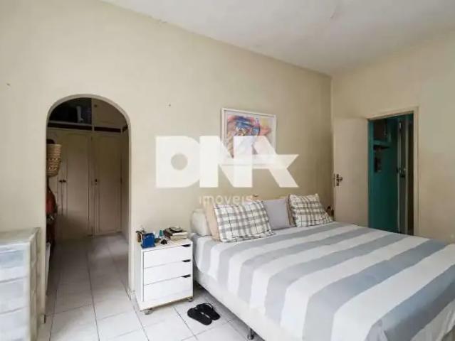 Apartamento para Venda em Rio de Janeiro/RJ Copacabana 3 Quartos