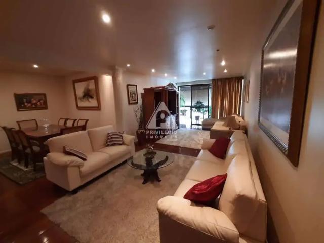 Apartamento para Venda em Rio de Janeiro/RJ Copacabana 3 Quartos