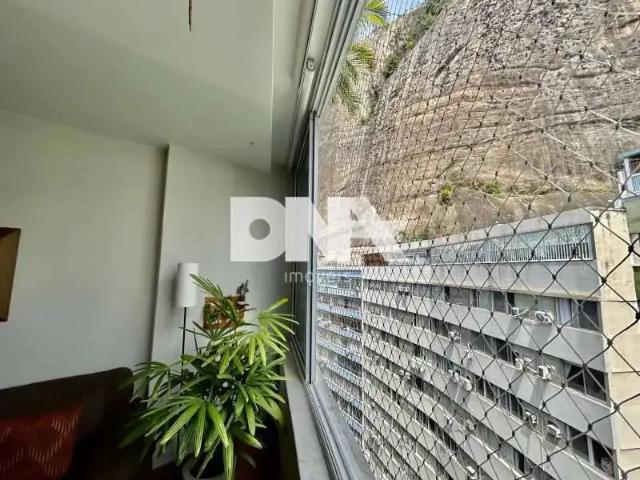 Apartamento para Venda em Rio de Janeiro/RJ Copacabana 3 Quartos