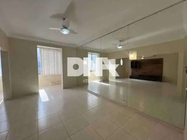 Apartamento para Venda em Rio de Janeiro/RJ Copacabana 3 Quartos
