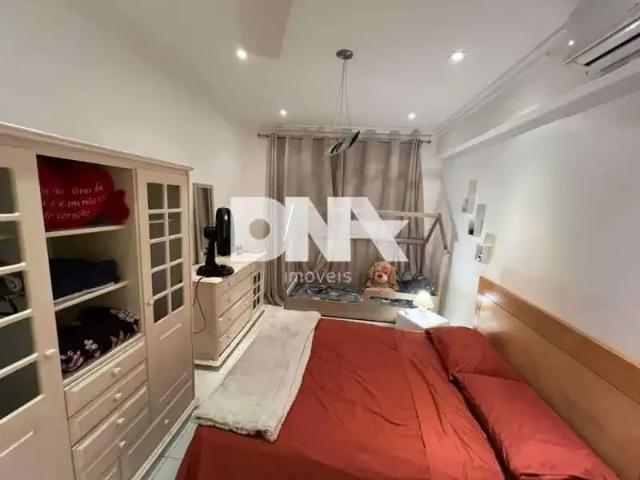 Apartamento para Venda em Rio de Janeiro/RJ Copacabana 3 Quartos