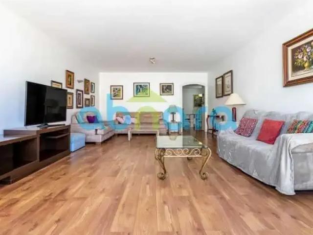 Apartamento para Venda em Rio de Janeiro/RJ Copacabana 3 Quartos