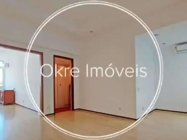 Apartamento para Venda em Rio de Janeiro/RJ Copacabana 3 Quartos