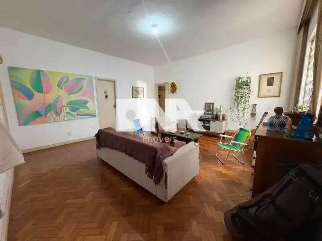 Apartamento para Venda em Rio de Janeiro/RJ Copacabana 3 Quartos