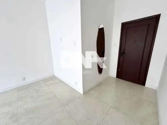 Apartamento para Venda em Rio de Janeiro/RJ Copacabana 3 Quartos