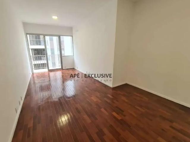 Apartamento para Venda em Rio de Janeiro/RJ Copacabana 3 Quartos