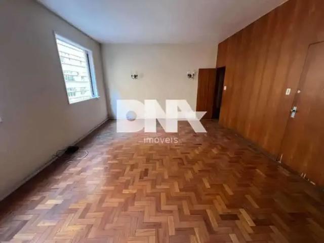 Apartamento para Venda em Rio de Janeiro/RJ Copacabana 3 Quartos