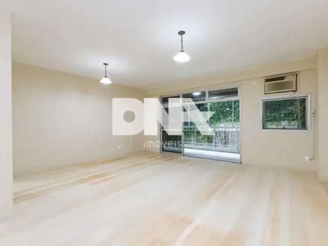 Apartamento para Venda em Rio de Janeiro/RJ Copacabana 3 Quartos