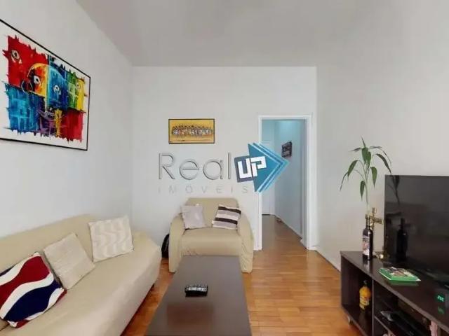 Apartamento para Venda em Rio de Janeiro/RJ Copacabana 3 Quartos