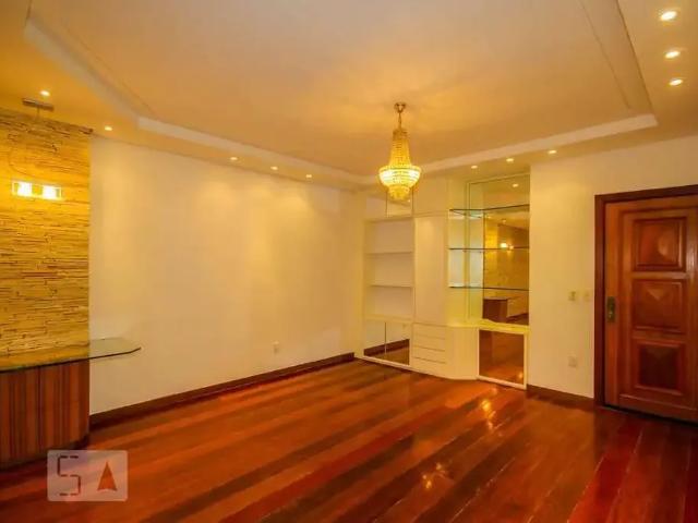 Apartamento para Venda em Rio de Janeiro/RJ Copacabana 3 Quartos