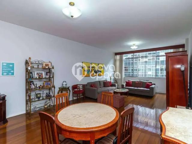 Apartamento para Venda em Rio de Janeiro/RJ Copacabana 3 Quartos