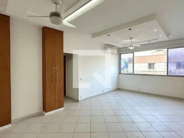 Apartamento para Venda em Rio de Janeiro/RJ Copacabana 3 Quartos