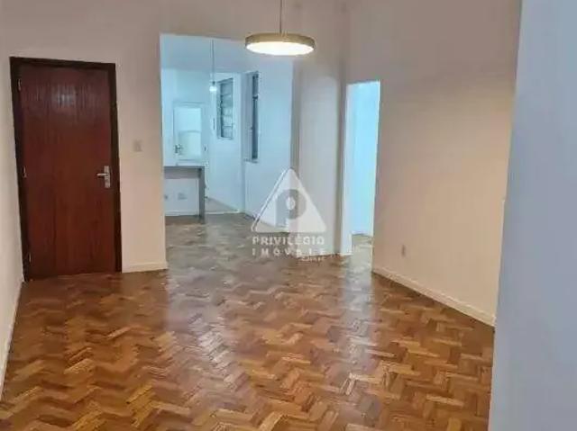 Apartamento para Venda em Rio de Janeiro/RJ Copacabana 3 Quartos