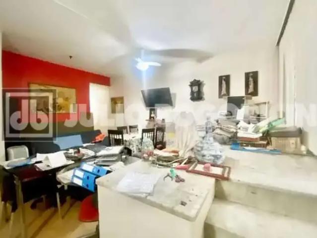 Apartamento para Venda em Rio de Janeiro/RJ Copacabana 3 Quartos