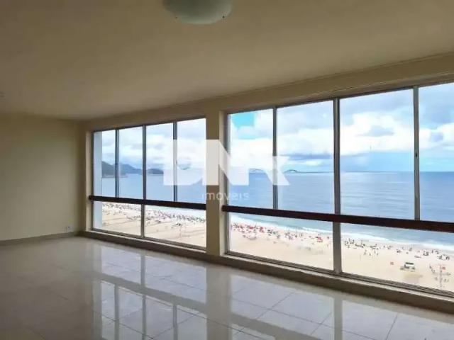 Apartamento para Venda em Rio de Janeiro/RJ Copacabana 3 Quartos