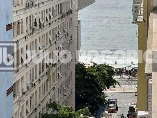 Apartamento para Venda em Rio de Janeiro/RJ Copacabana 3 Quartos