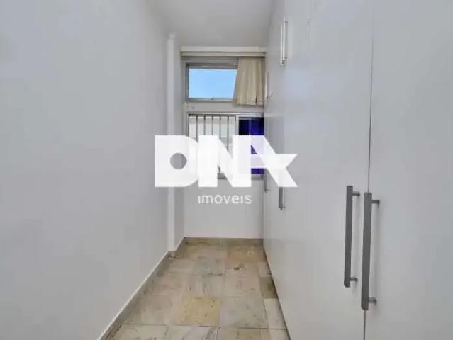Apartamento para Venda em Rio de Janeiro/RJ Copacabana 3 Quartos