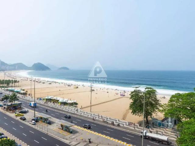 Apartamento para Venda em Rio de Janeiro/RJ Copacabana 3 Quartos