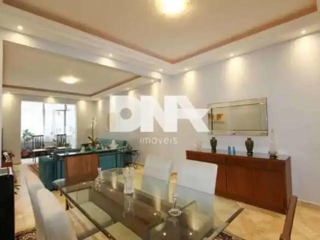 Apartamento para Venda em Rio de Janeiro/RJ Copacabana 3 Quartos