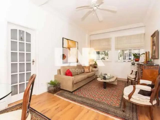 Apartamento para Venda em Rio de Janeiro/RJ Copacabana 3 Quartos
