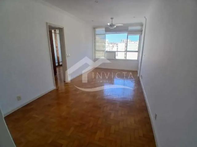 Apartamento para Venda em Rio de Janeiro/RJ Copacabana 3 Quartos