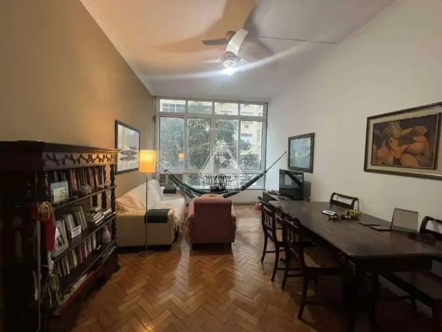 Apartamento para Venda em Rio de Janeiro/RJ Copacabana 3 Quartos