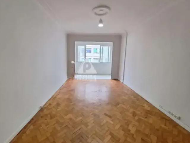 Apartamento para Venda em Rio de Janeiro/RJ Copacabana 3 Quartos