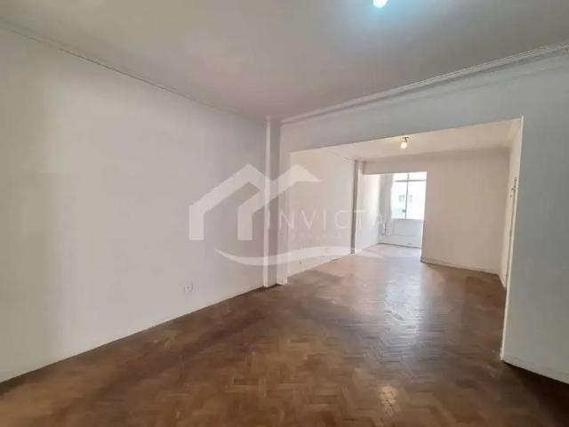 Apartamento para Venda em Rio de Janeiro/RJ Copacabana 3 Quartos