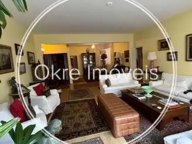 Apartamento para Venda em Rio de Janeiro/RJ Copacabana 3 Quartos