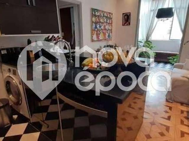 Apartamento para Venda em Rio de Janeiro/RJ Copacabana 3 Quartos