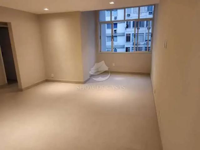Apartamento para Venda em Rio de Janeiro/RJ Copacabana 3 Quartos