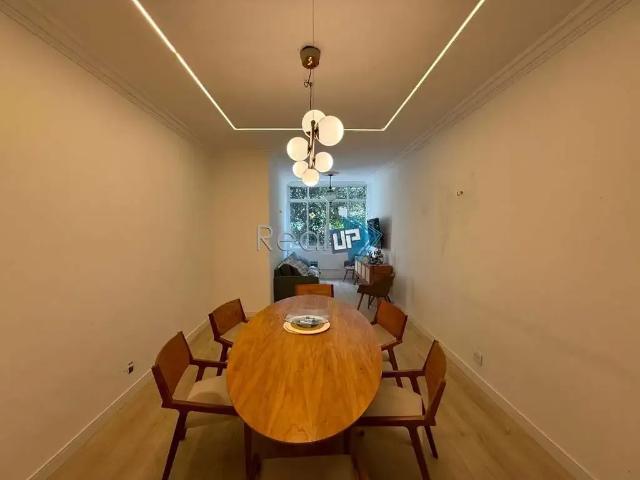 Apartamento para Venda em Rio de Janeiro/RJ Copacabana 3 Quartos