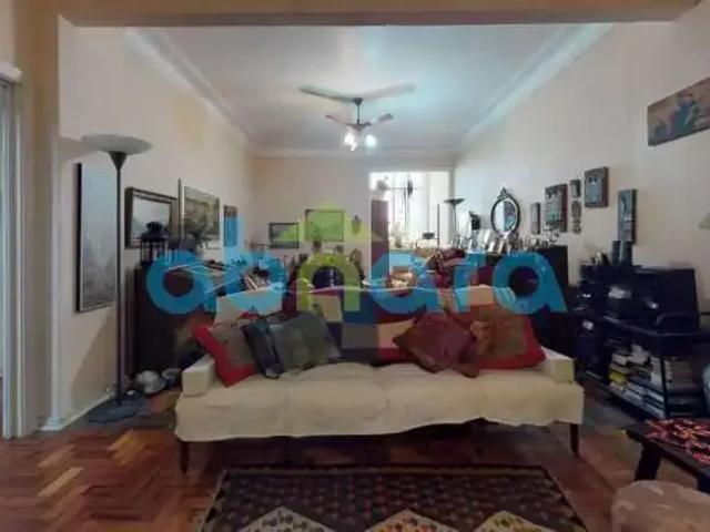Apartamento para Venda em Rio de Janeiro/RJ Copacabana 3 Quartos
