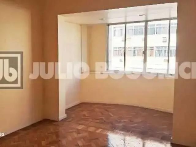 Apartamento para Venda em Rio de Janeiro/RJ Copacabana 3 Quartos