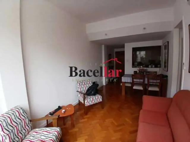 Apartamento para Venda em Rio de Janeiro/RJ Copacabana 3 Quartos